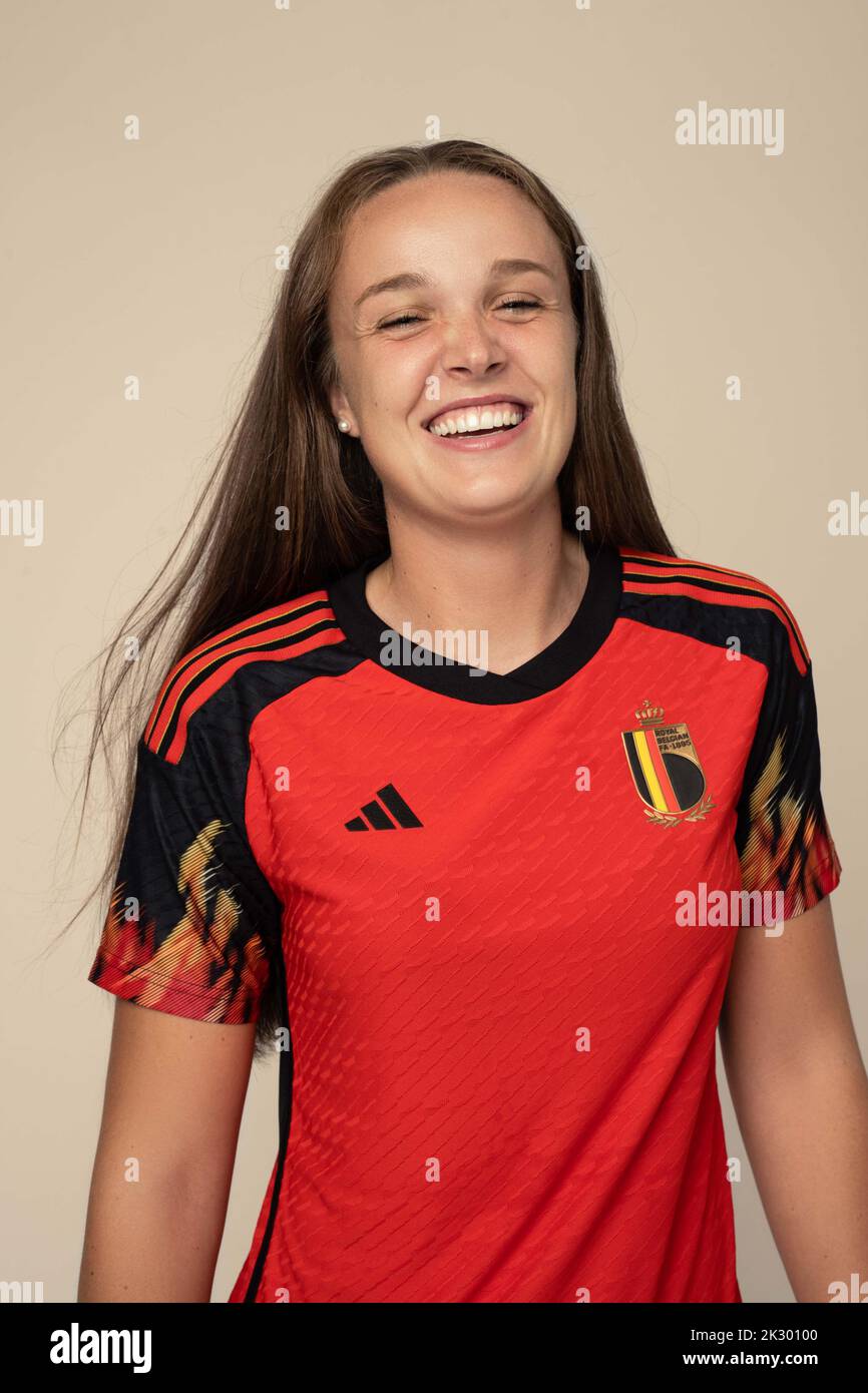 Tine de caigny hi-res stock photography and images - Alamy