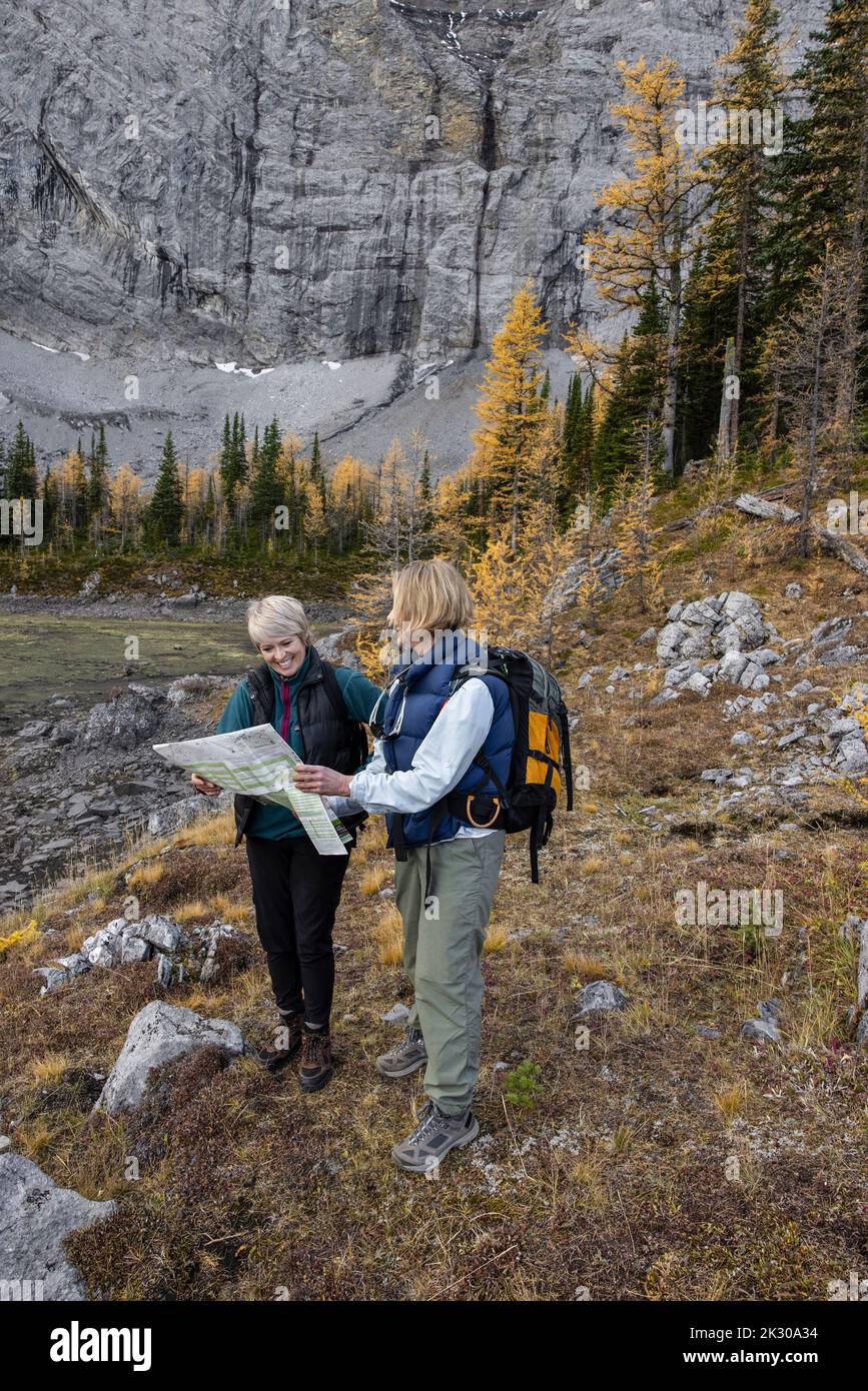 Remote mountain map hi-res stock photography and images - Alamy