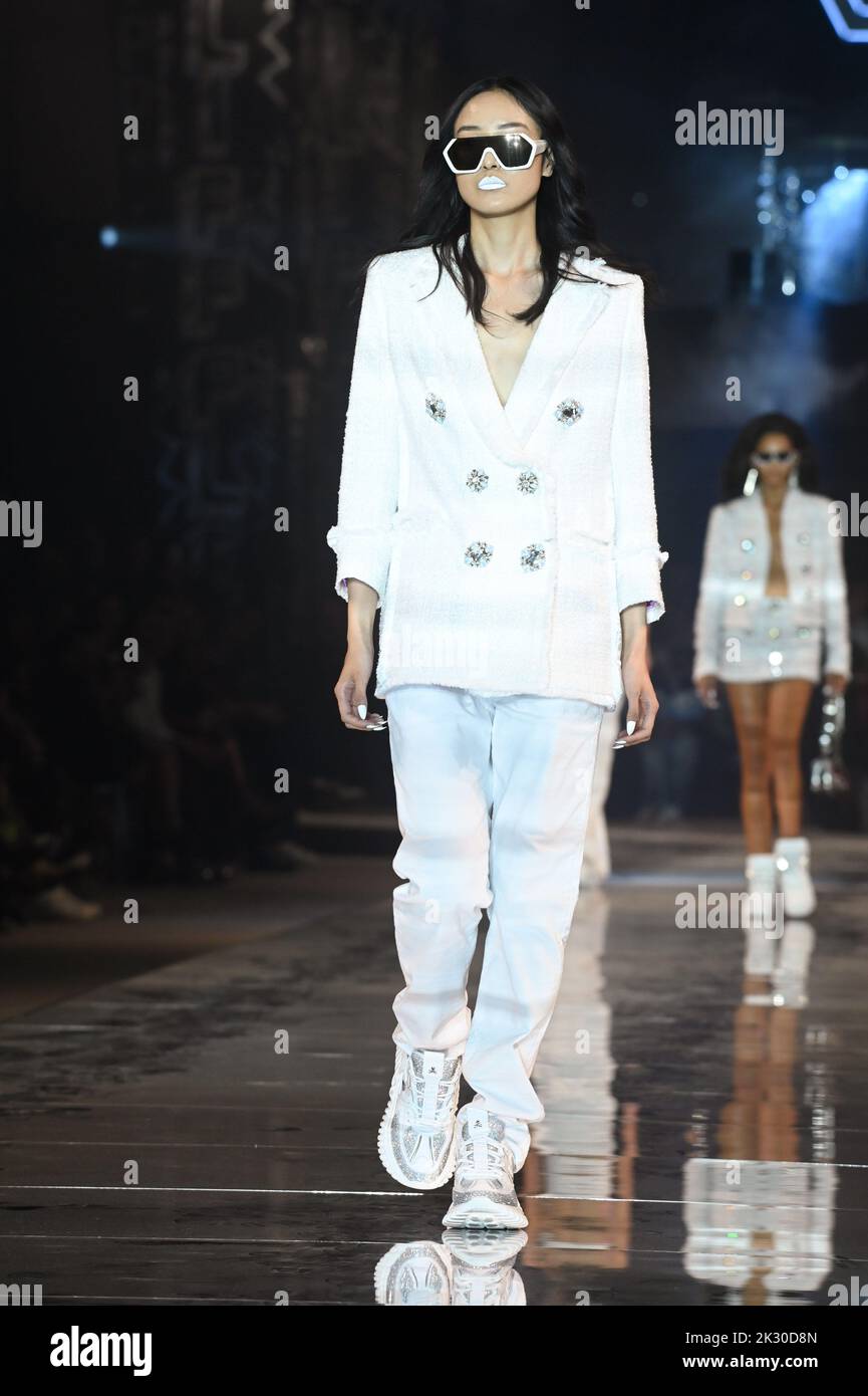 Milan, Italy. 23rd Sep, 2022. Milan, Milan Fashion Week, Woman Spring ...