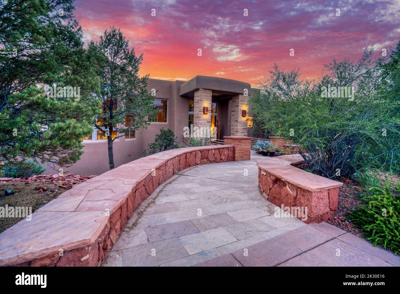 Luxury home in arizona hi-res stock photography and images - Alamy