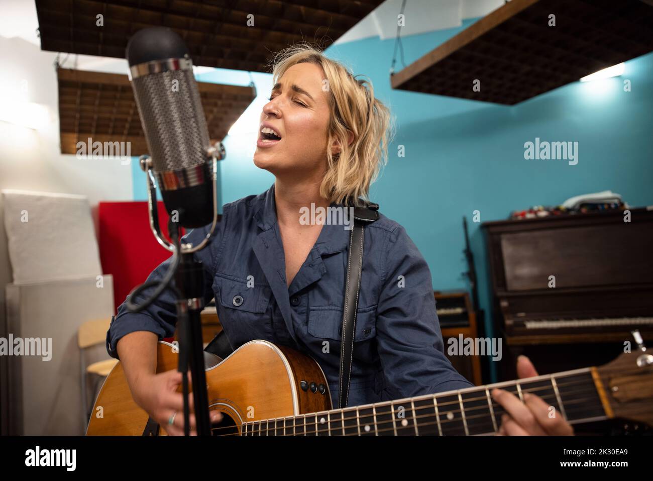 Woman recording studio singing hi-res stock photography and images - Alamy