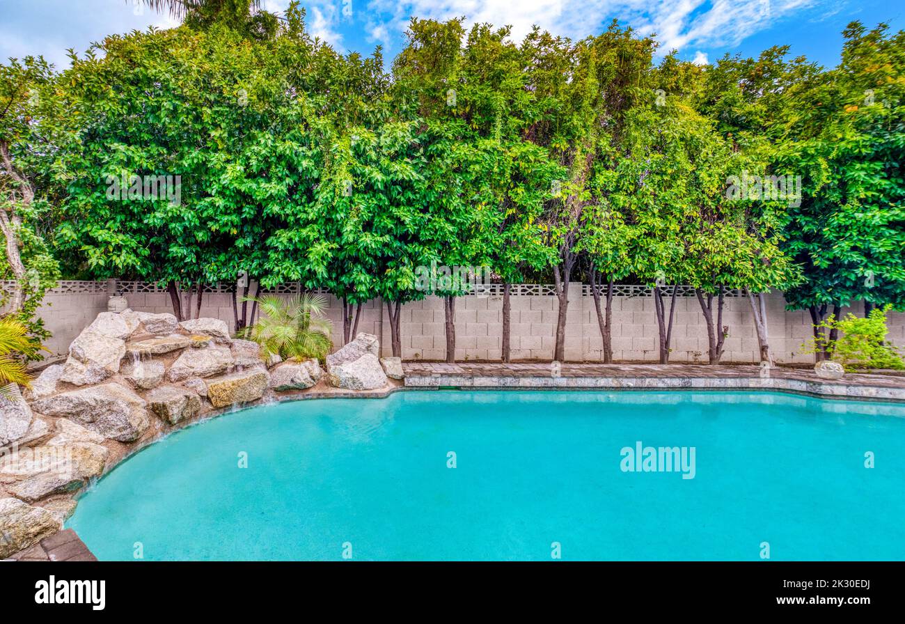 Brick pool house hi-res stock photography and images - Alamy