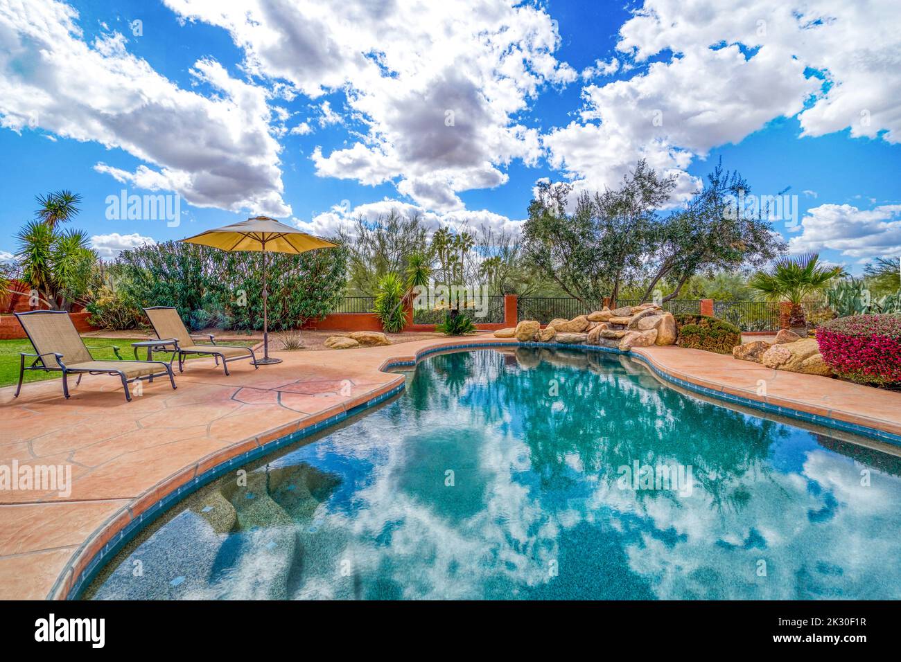 Back garden pool hi-res stock photography and images - Alamy