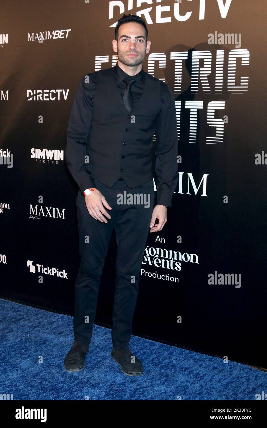 LOS ANGELES - FEB 12: Jerry Gregorio at the DIRECTV Presents Maxim ...