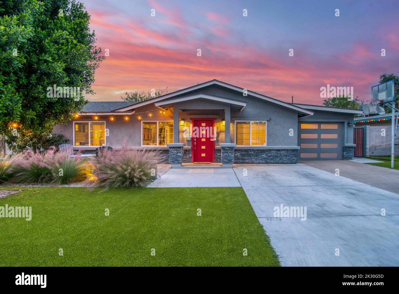 Luxury home in arizona hi-res stock photography and images - Alamy