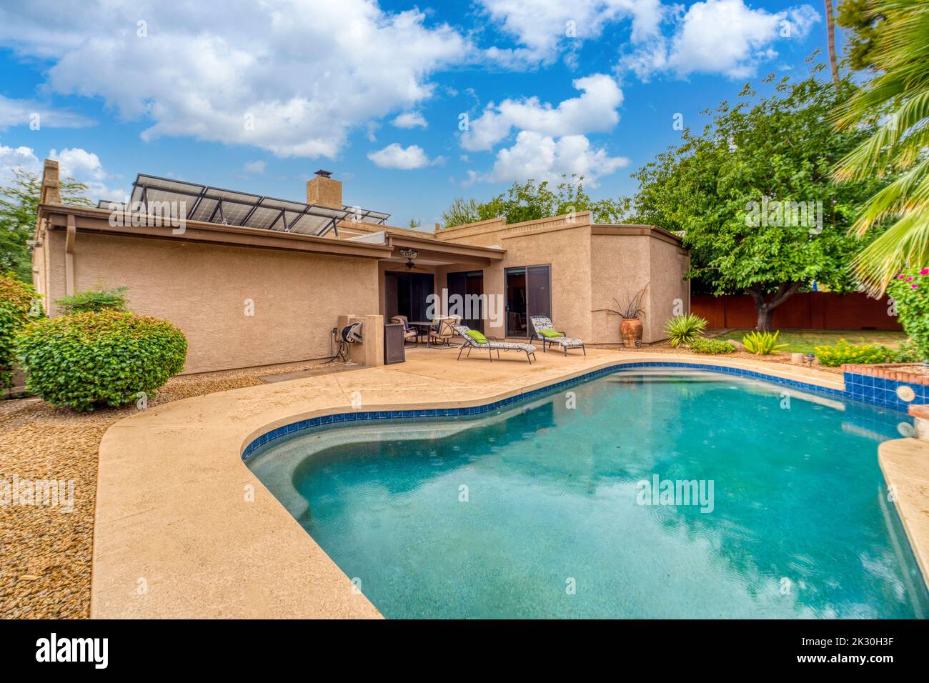 Outside exterior swimming pool area hi-res stock photography and images ...