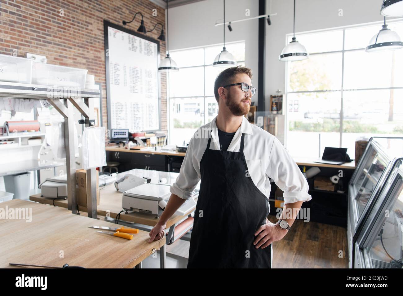 Butcher shop interior hi-res stock photography and images - Alamy