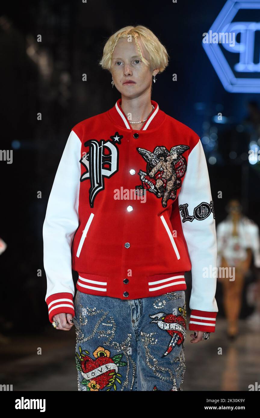 Milan, Italy. 23rd Sep, 2022. Milan, Milan Fashion Week, Woman Spring ...