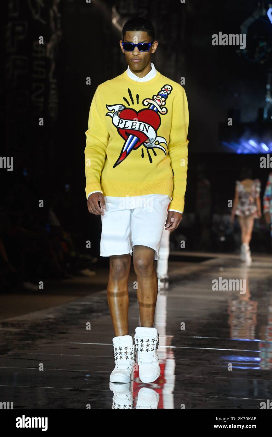 Milan, Italy. 23rd Sep, 2022. Milan, Milan Fashion Week, Woman Spring ...