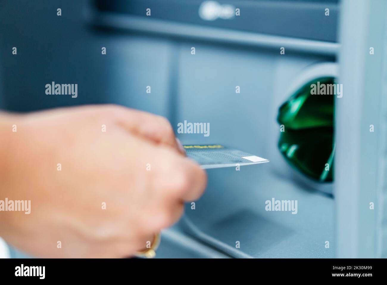 Atm machine hand woman hi-res stock photography and images - Alamy