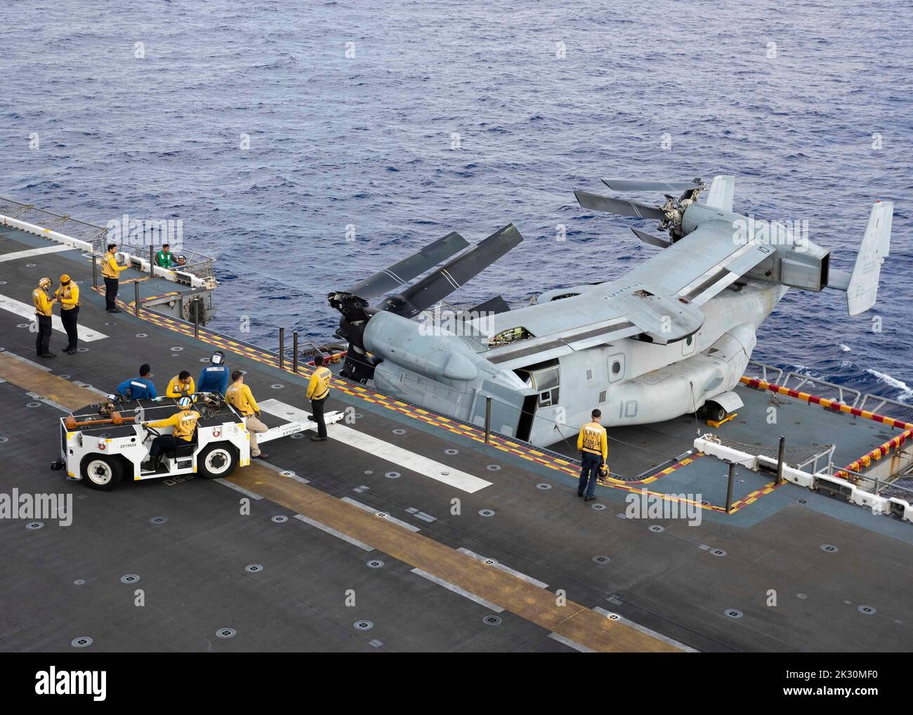 220921-N-TT639-2118 PHILIPPINE SEA (Sept. 21, 2022) – USS Tripoli ...