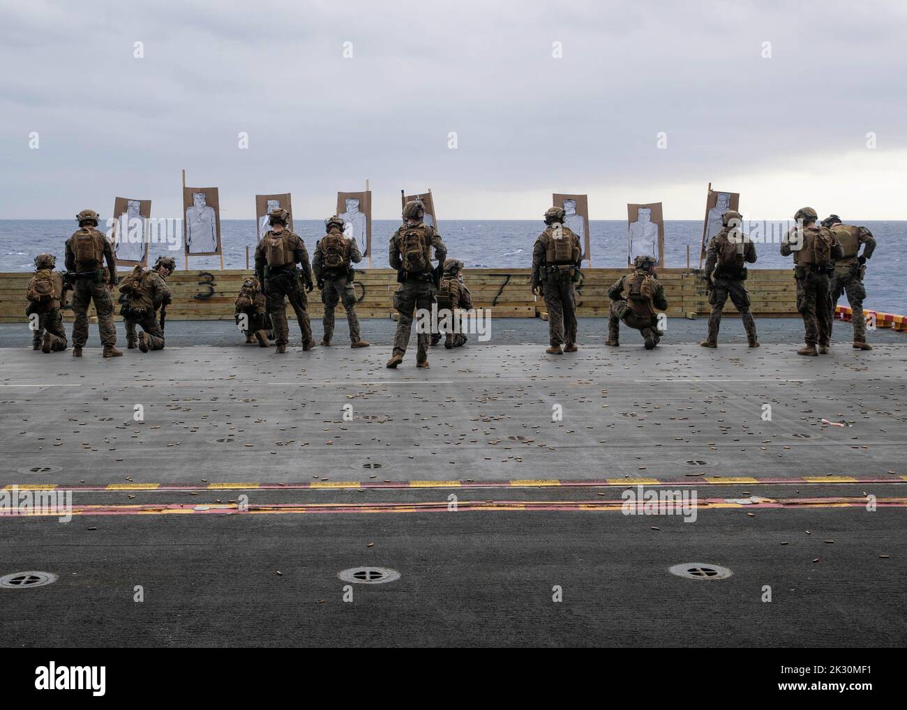 220921-N-TT639-1003 PHILIPPINE SEA (Sep. 21, 2022) – U.S. Marines ...