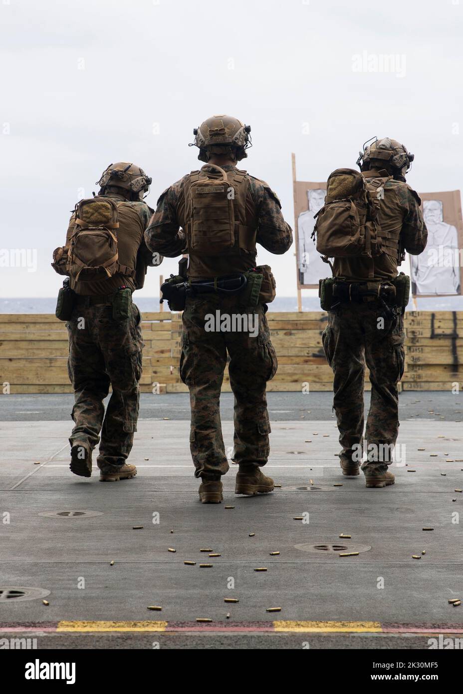 220921-N-TT639-1029 PHILIPPINE SEA (Sep. 21, 2022) – U.S. Marines ...
