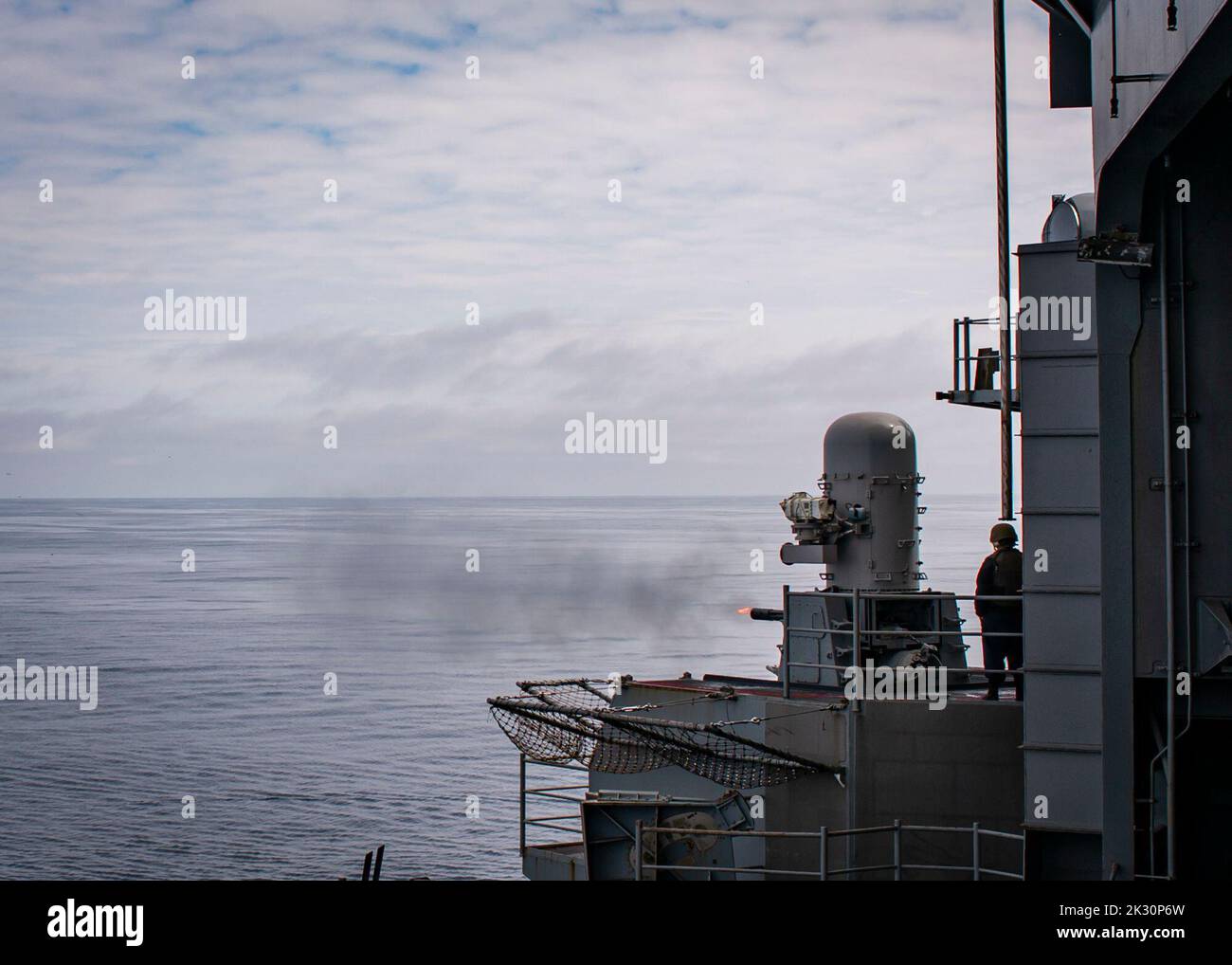 220914-N-XK462-1110 PACIFIC OCEAN (Sep. 14, 2022) USS Nimitz (CVN 68 ...