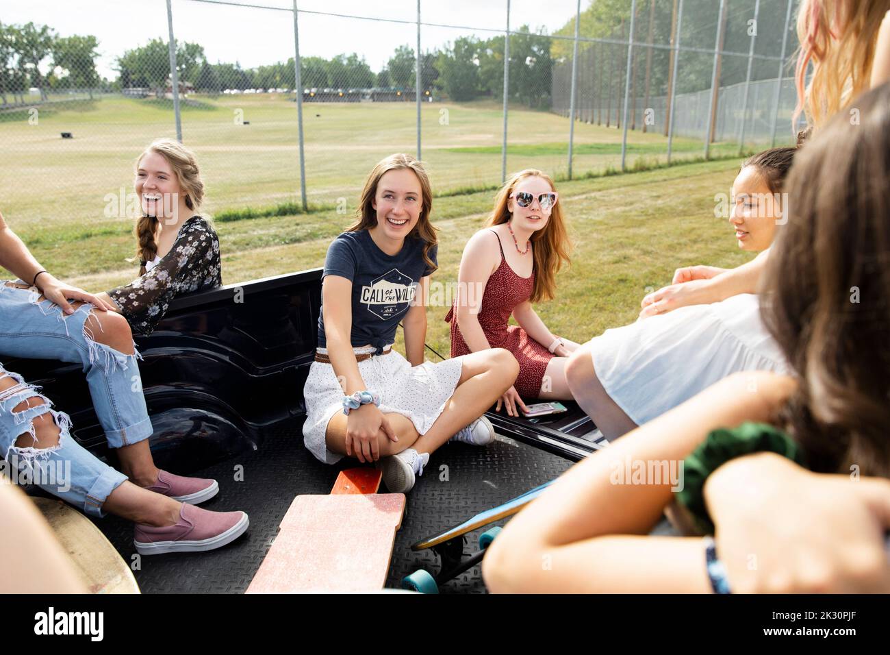 Campus carefree hi-res stock photography and images - Alamy