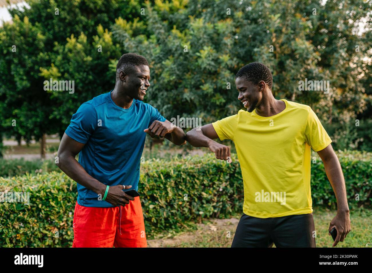 Elbow bump greeting hi-res stock photography and images - Alamy