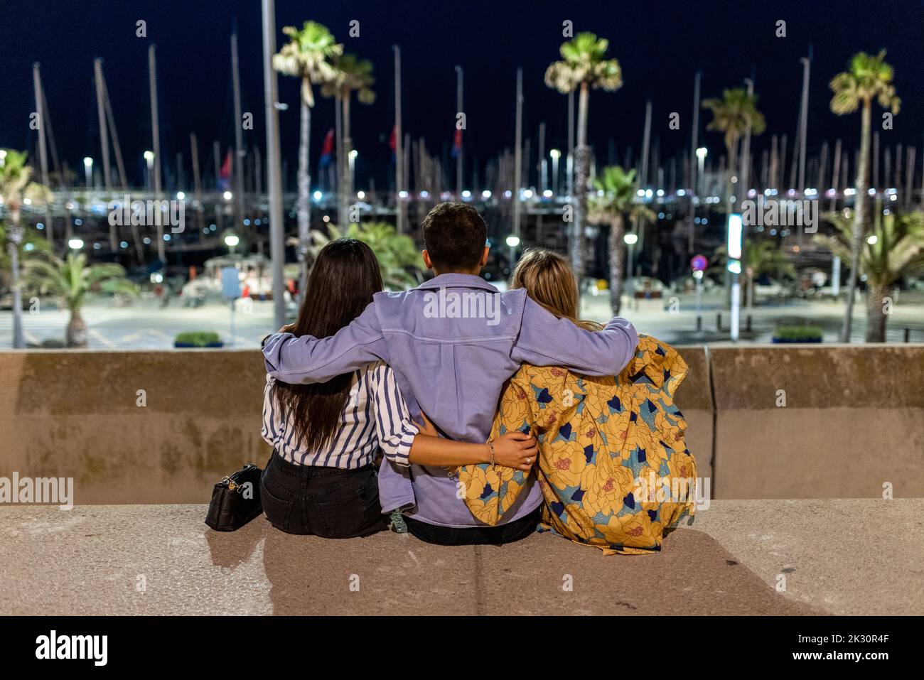 Back view friends few hi-res stock photography and images - Alamy