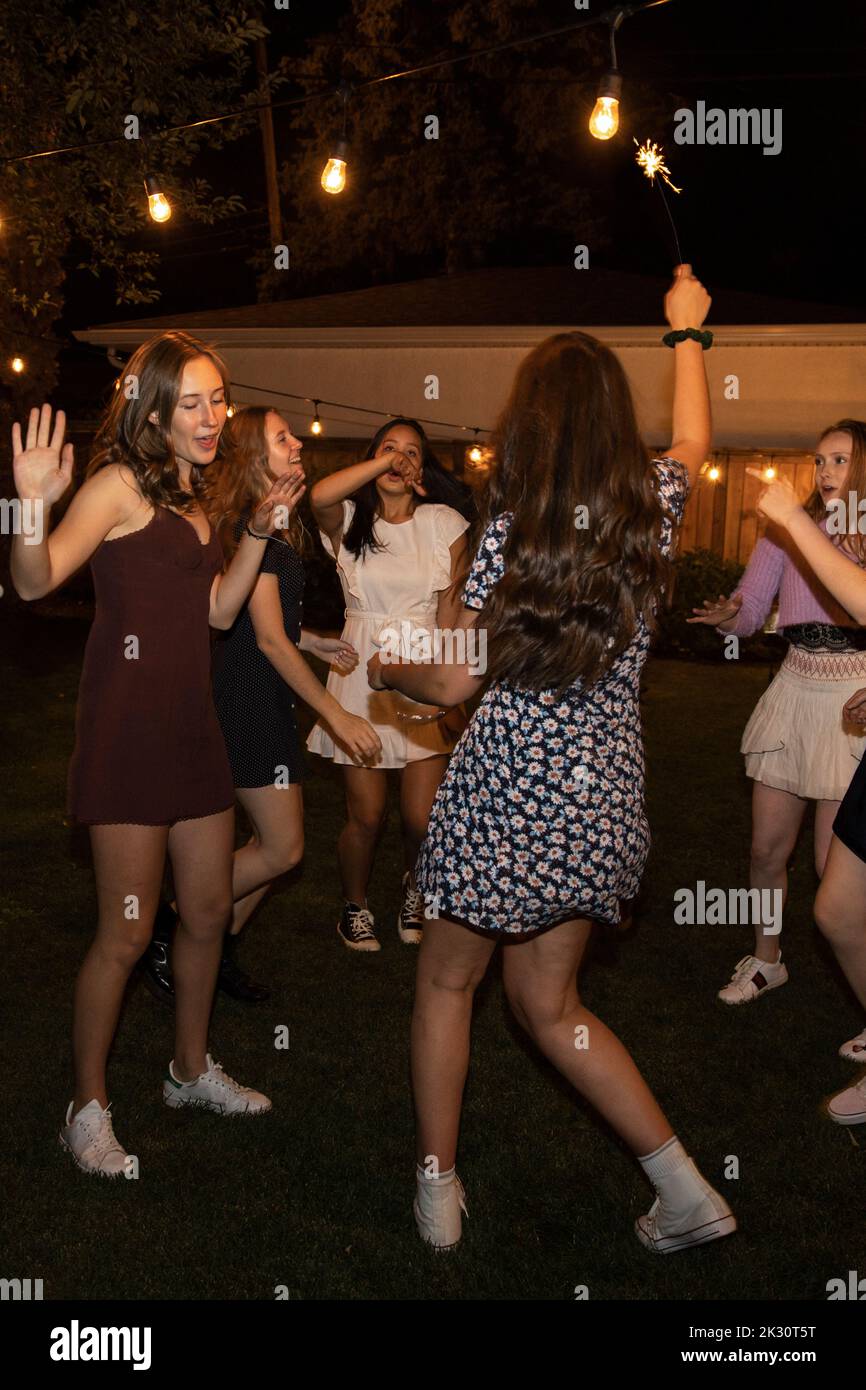 Hispanic girls dancing party hi-res stock photography and images - Alamy