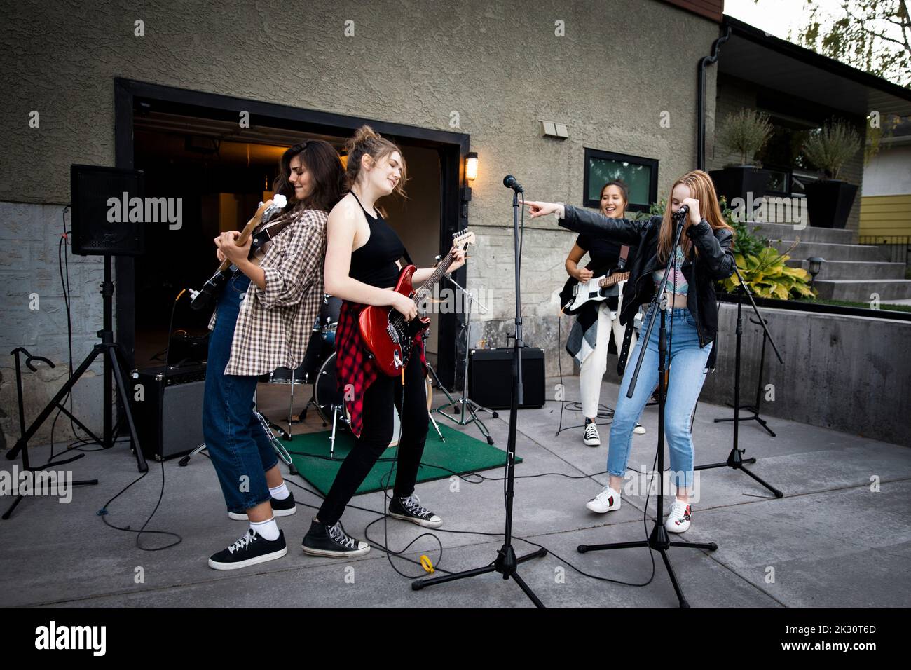 Band rehearsing guitar teen hi-res stock photography and images - Alamy