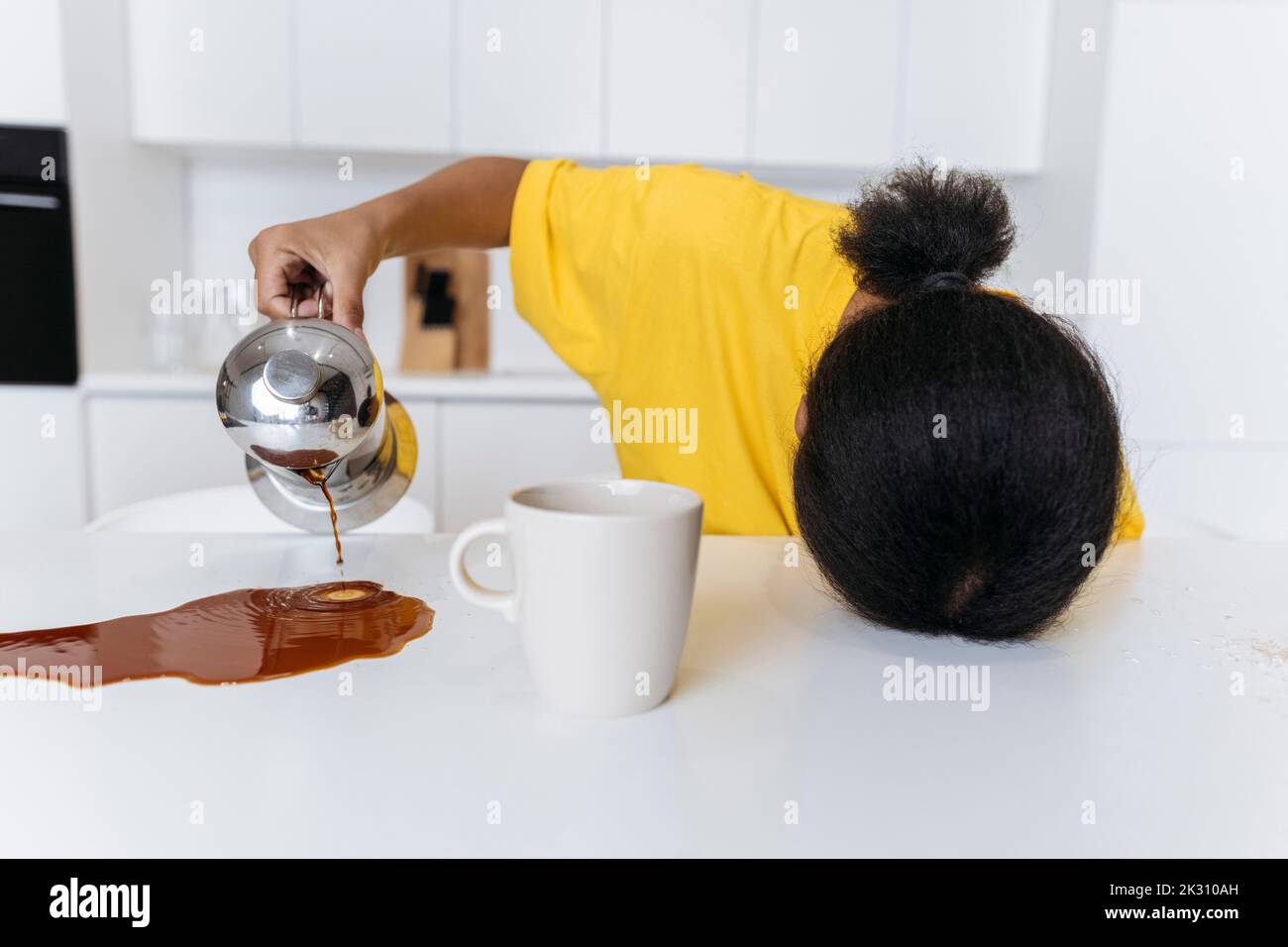 Spilling coffee hi-res stock photography and images - Alamy