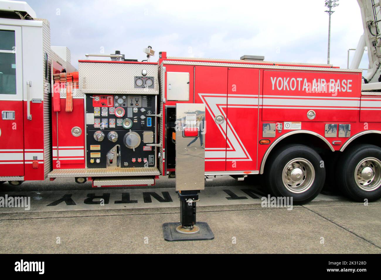 US Air Force fire engine at Yokota Air Base Stock Photo - Alamy
