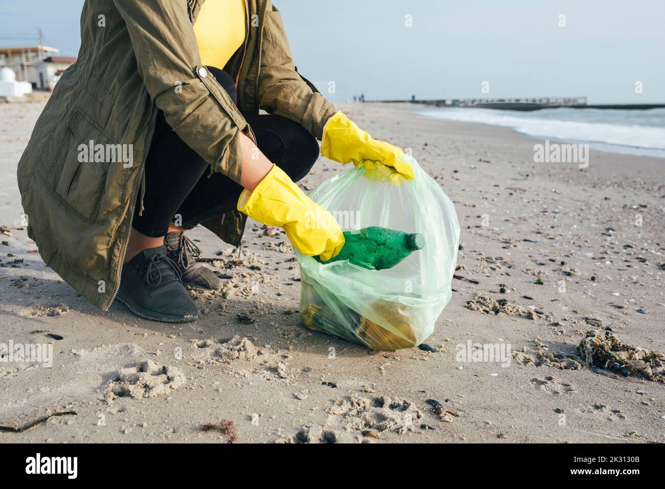 Waste up horizontal hi-res stock photography and images - Alamy