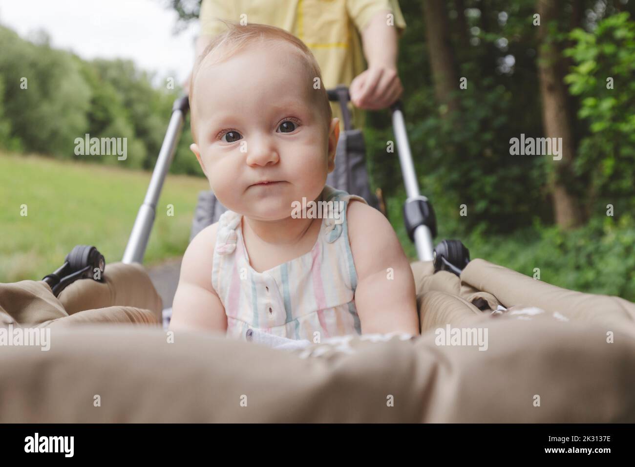 Pushing the stroller hi-res stock photography and images - Alamy