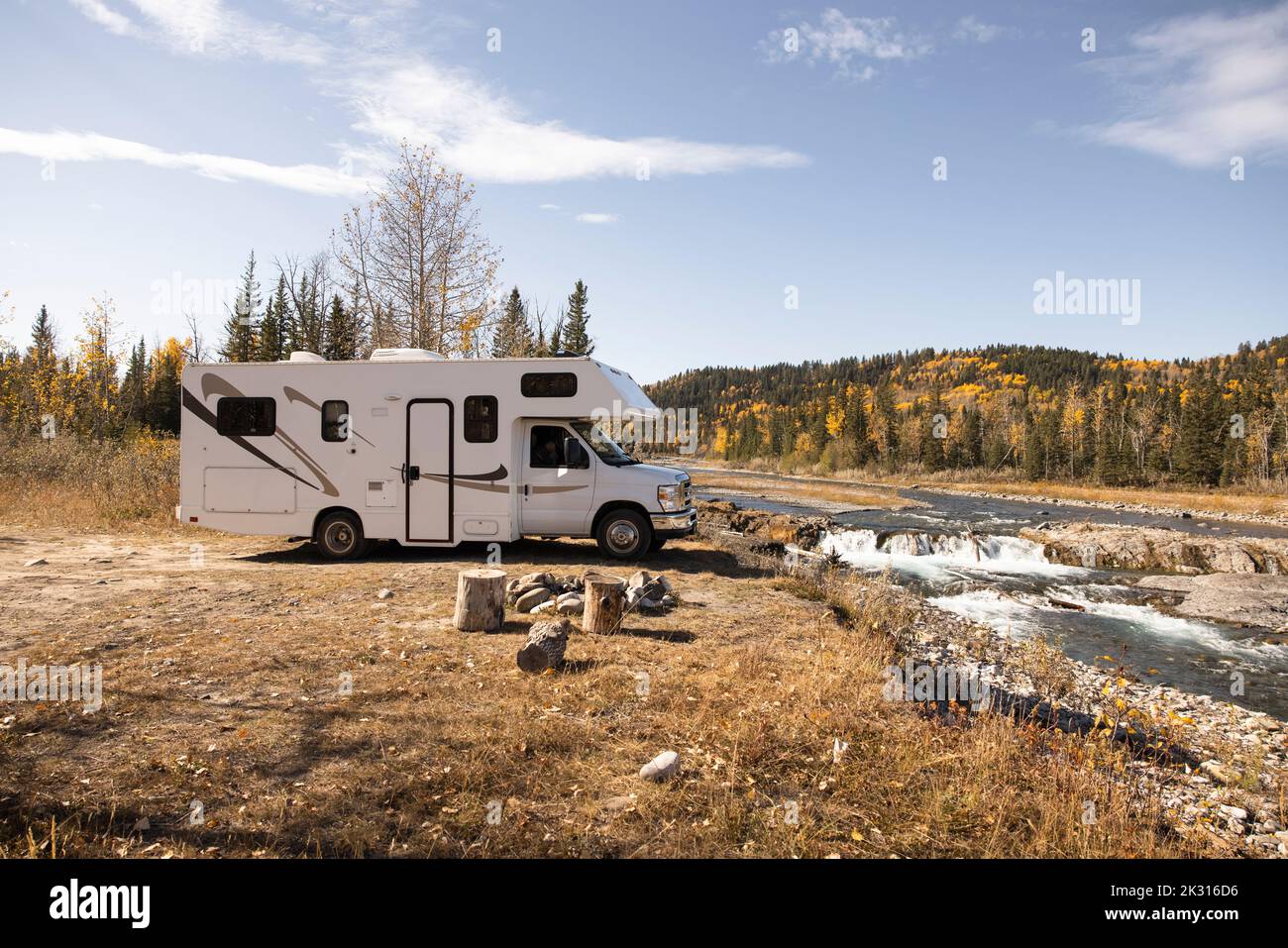 Riverside camping hi-res stock photography and images - Alamy