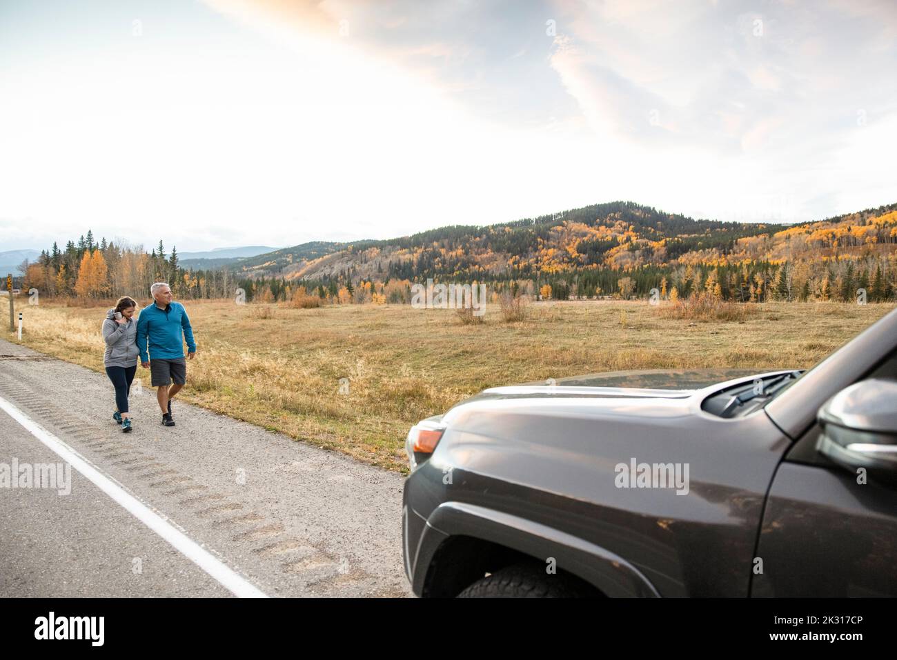 Car roadside hi-res stock photography and images - Alamy
