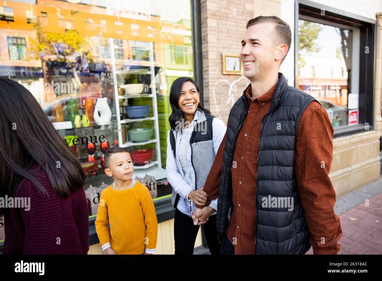 Family group walking together hi-res stock photography and images - Alamy