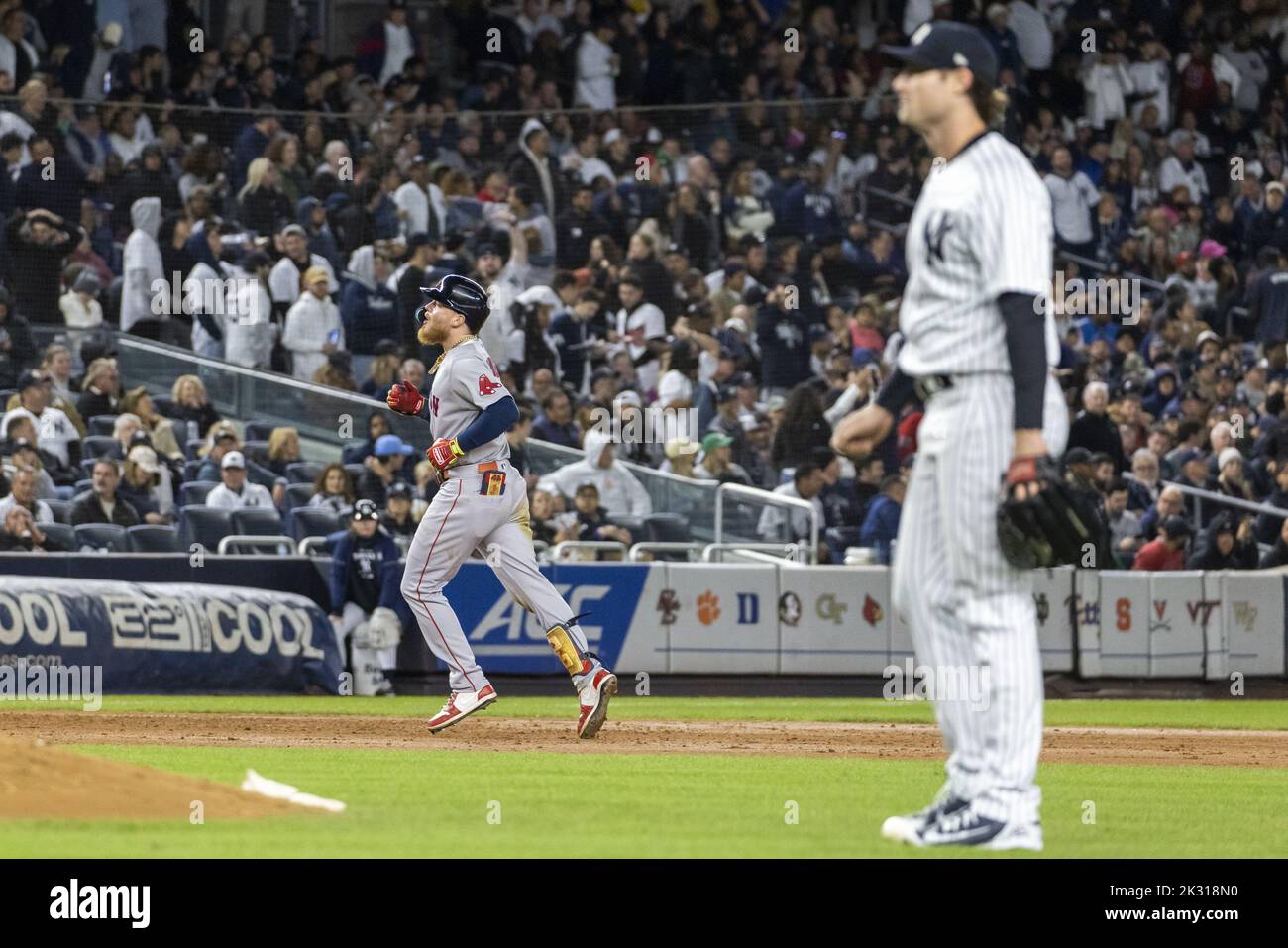 Rafael devers hi-res stock photography and images - Alamy