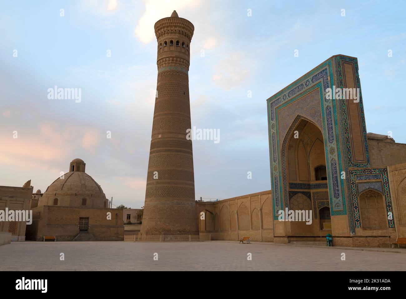 Morning at the ancient Kalyan minaret. Bukhara, Uzbekistan Stock Photo ...