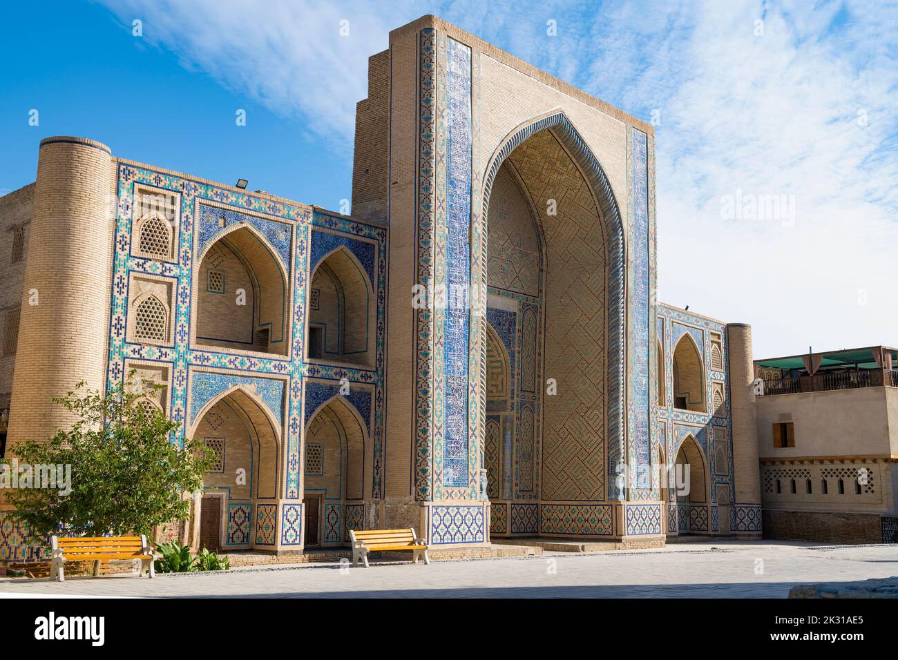 Madrasa mirzo ulugbek hi-res stock photography and images - Alamy
