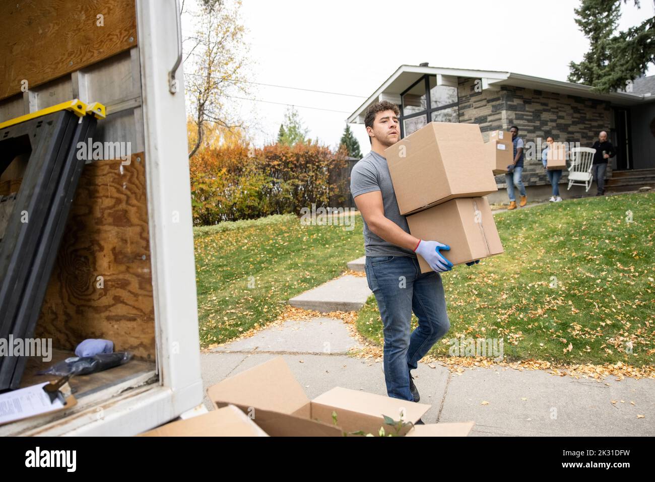 Mover boxes hi-res stock photography and images - Alamy