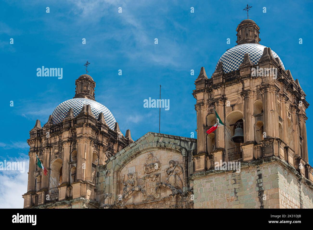 Beautiful historical church templo hi-res stock photography and images - Alamy