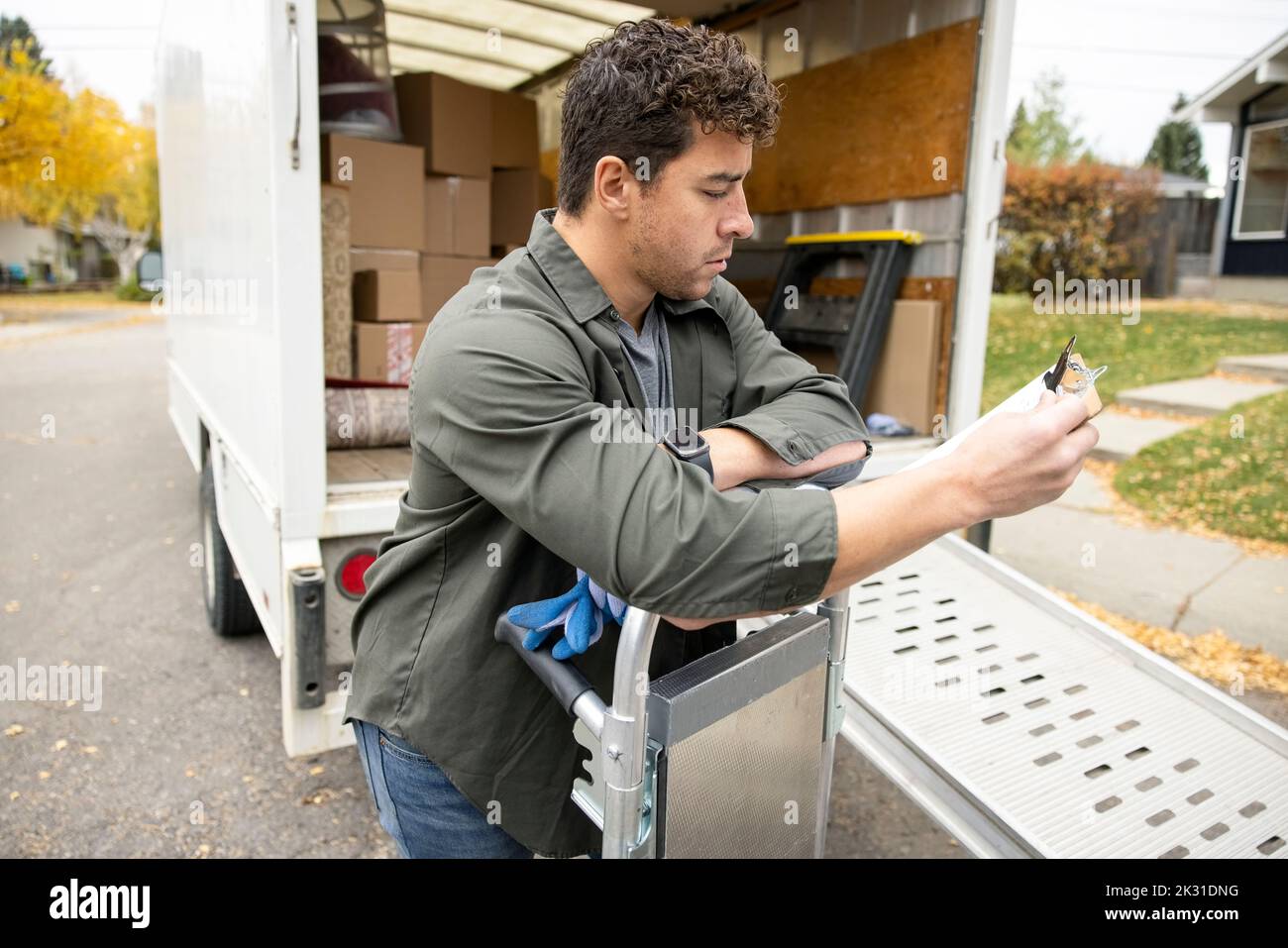 Mover ramp hi-res stock photography and images - Alamy