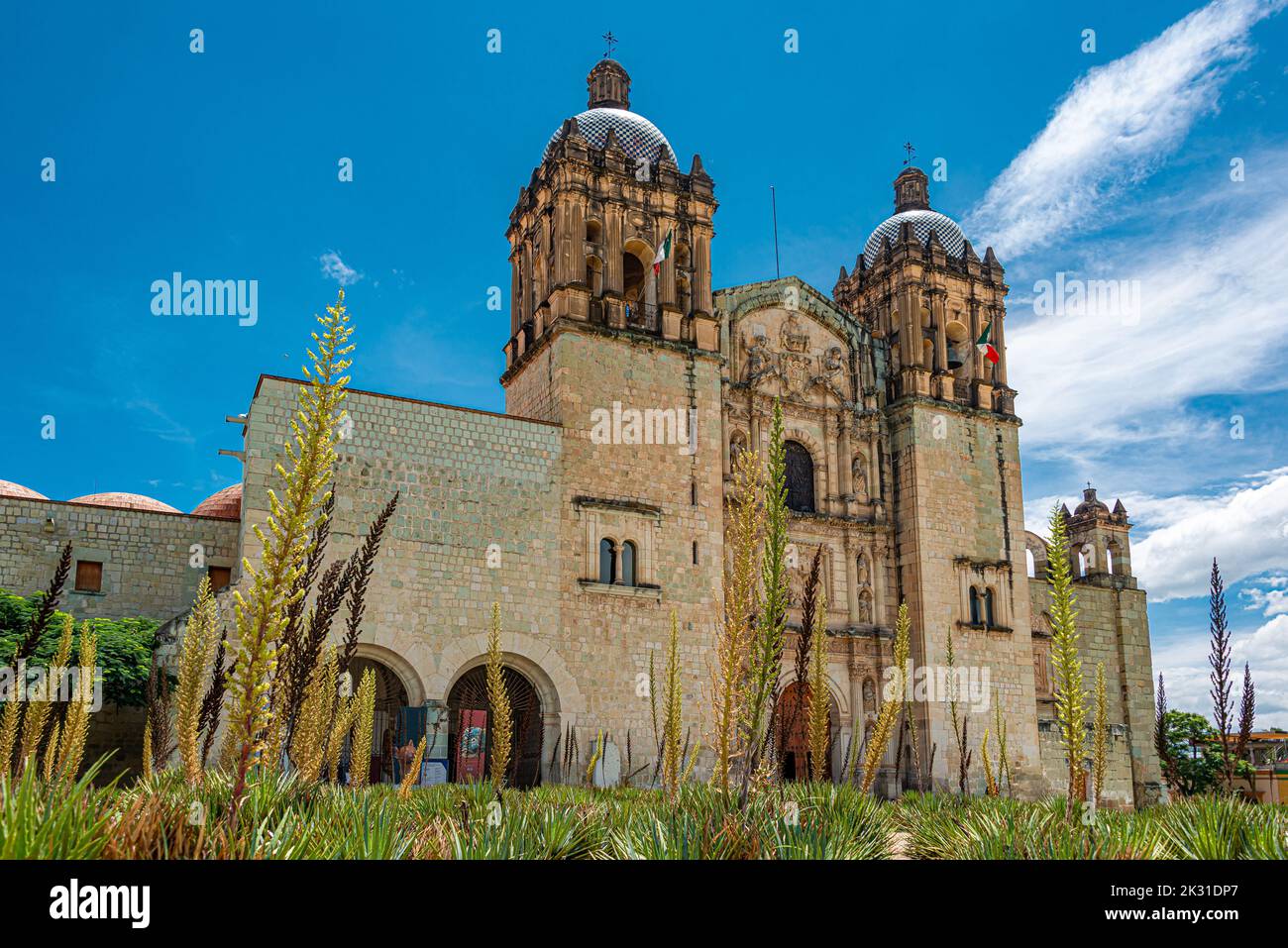 Santo Domingo church, Oaxaca, Mexico Stock Photo - Alamy