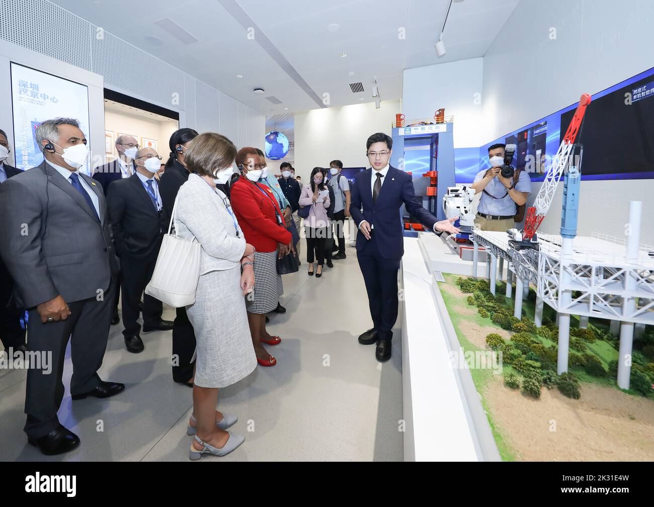 Foreign project hi-res stock photography and images - Alamy