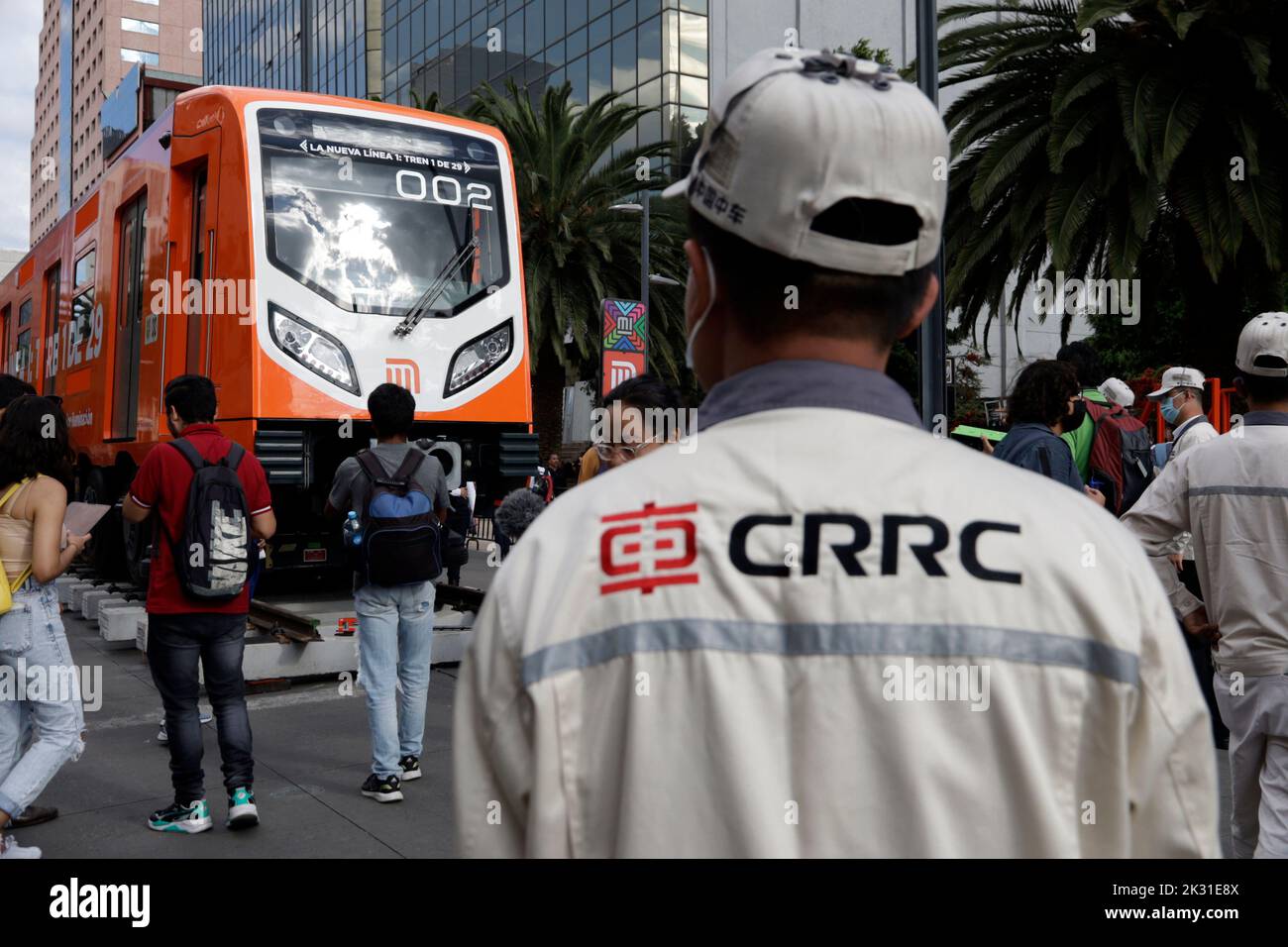Mexico City, Mexico. 22nd Sep, 2022. Staff of the Chinese company CRRC ...