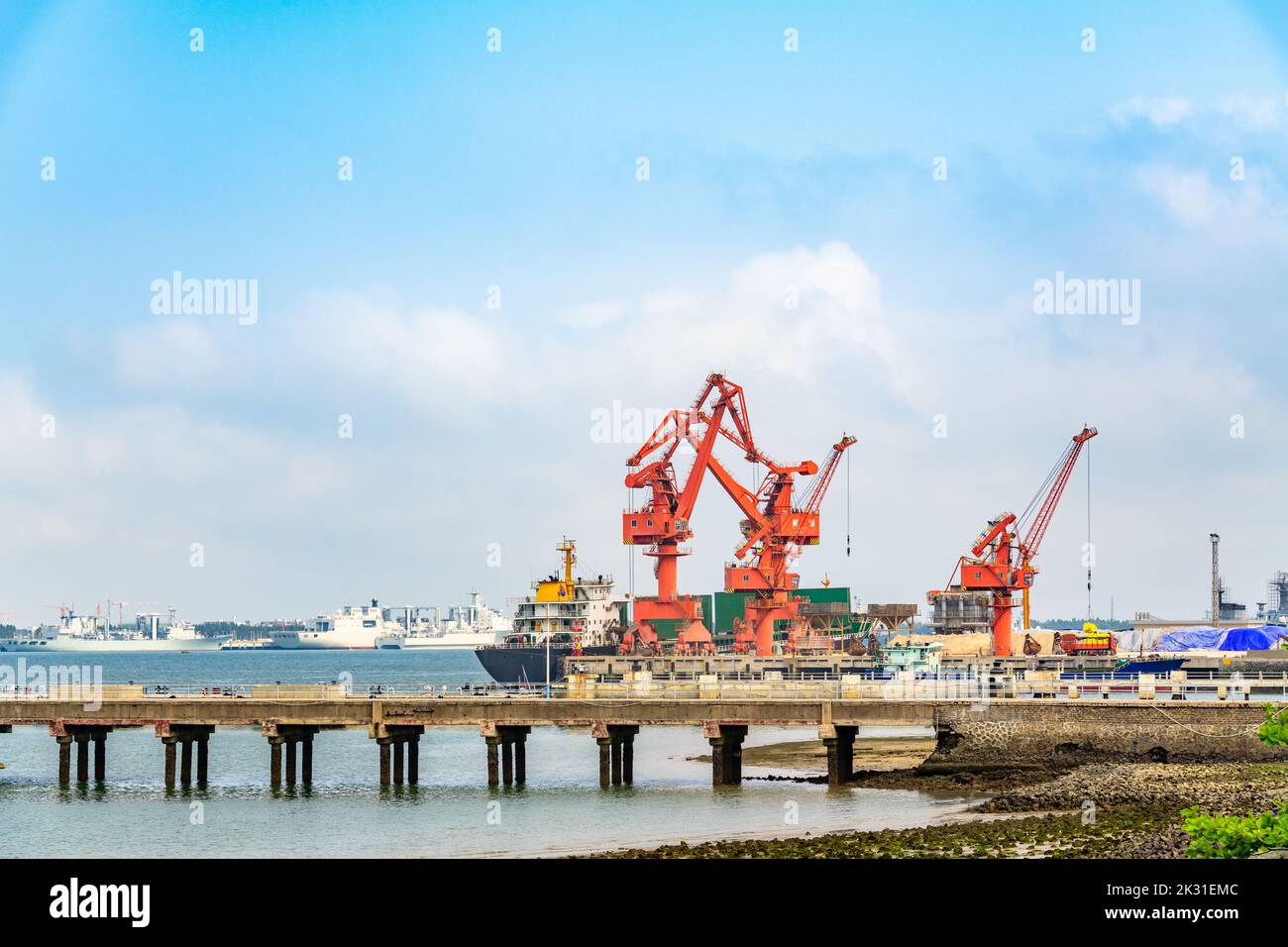Scenery of Baosheng Wharf in Zhanjiang, China Stock Photo - Alamy