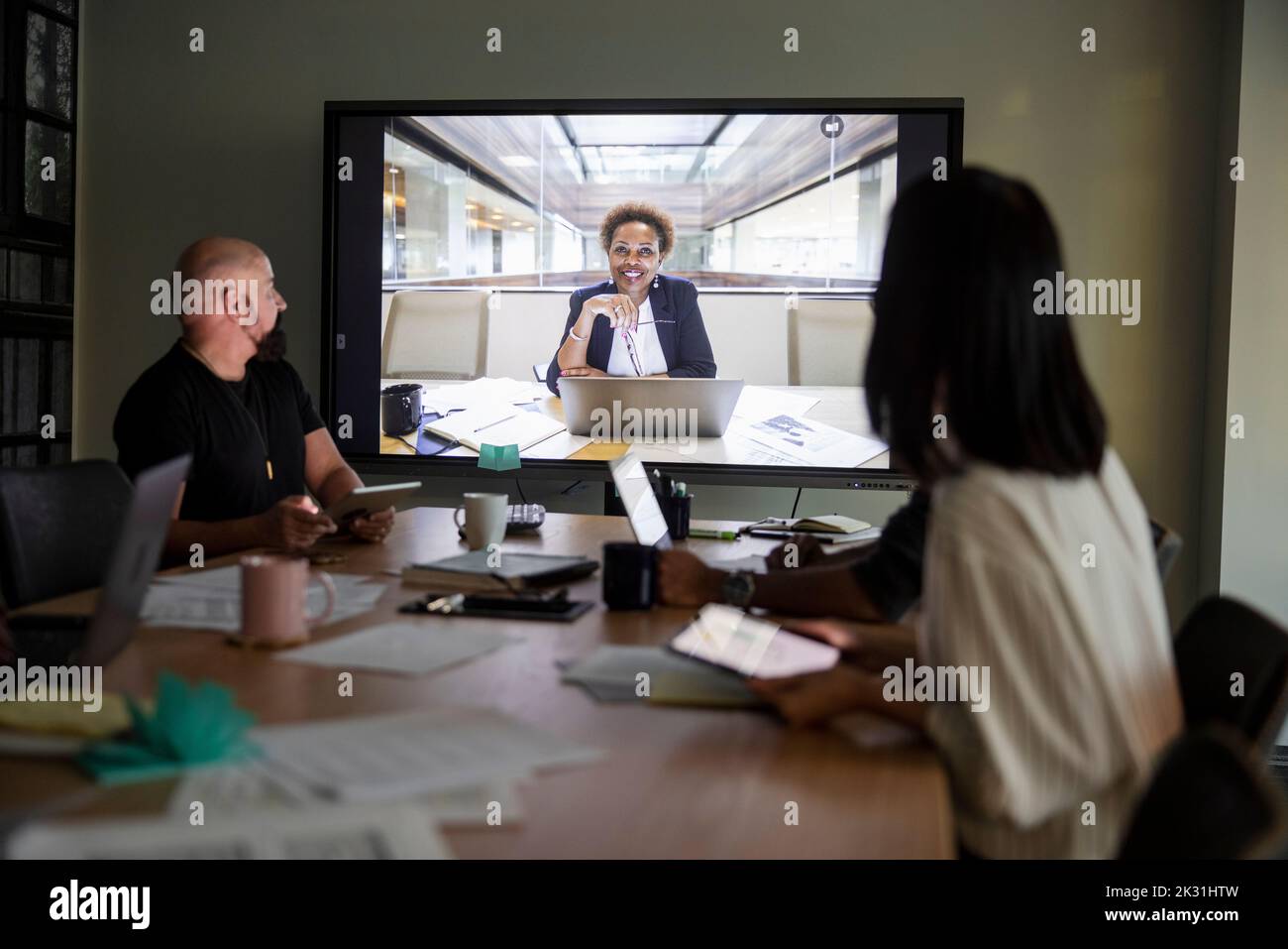 Women business video conference screen hi-res stock photography and ...