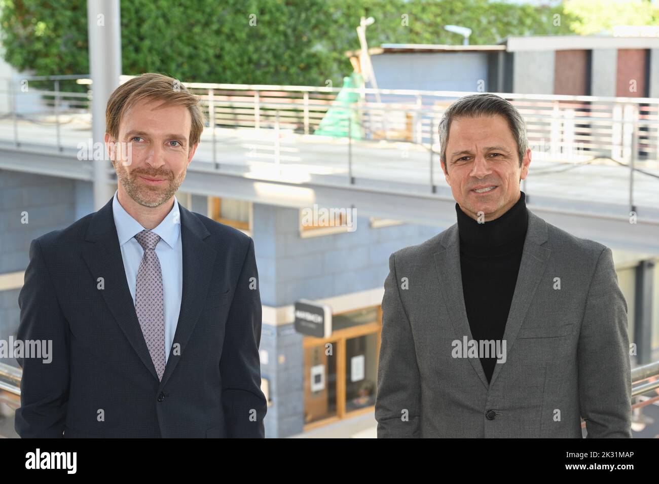 Cologne, Germany. 22nd Sep, 2022. Actors Jens Hajek (r) and Hugo Grimm have their picture taken ...