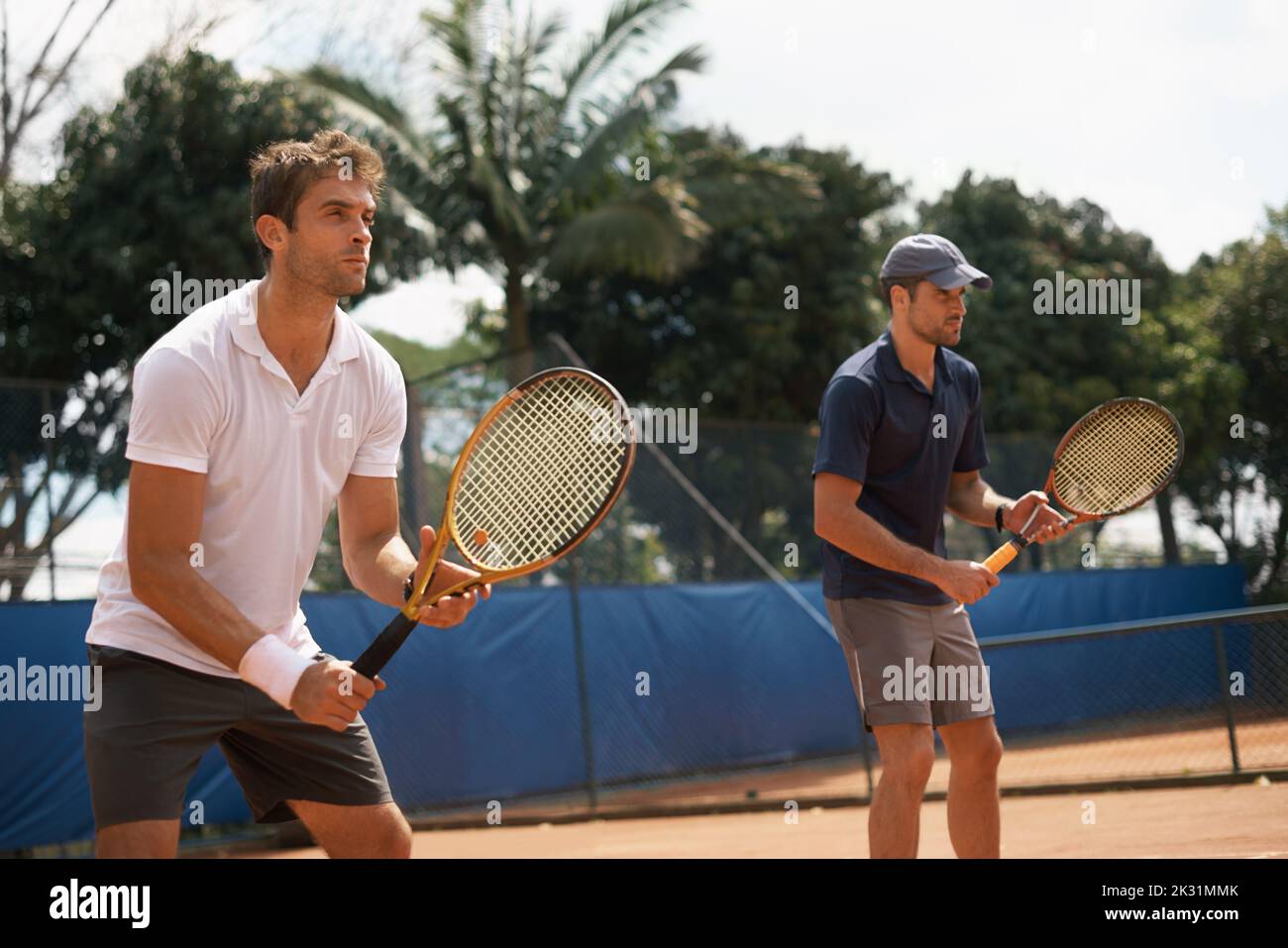 Playing tennis cap hi-res stock photography and images - Alamy