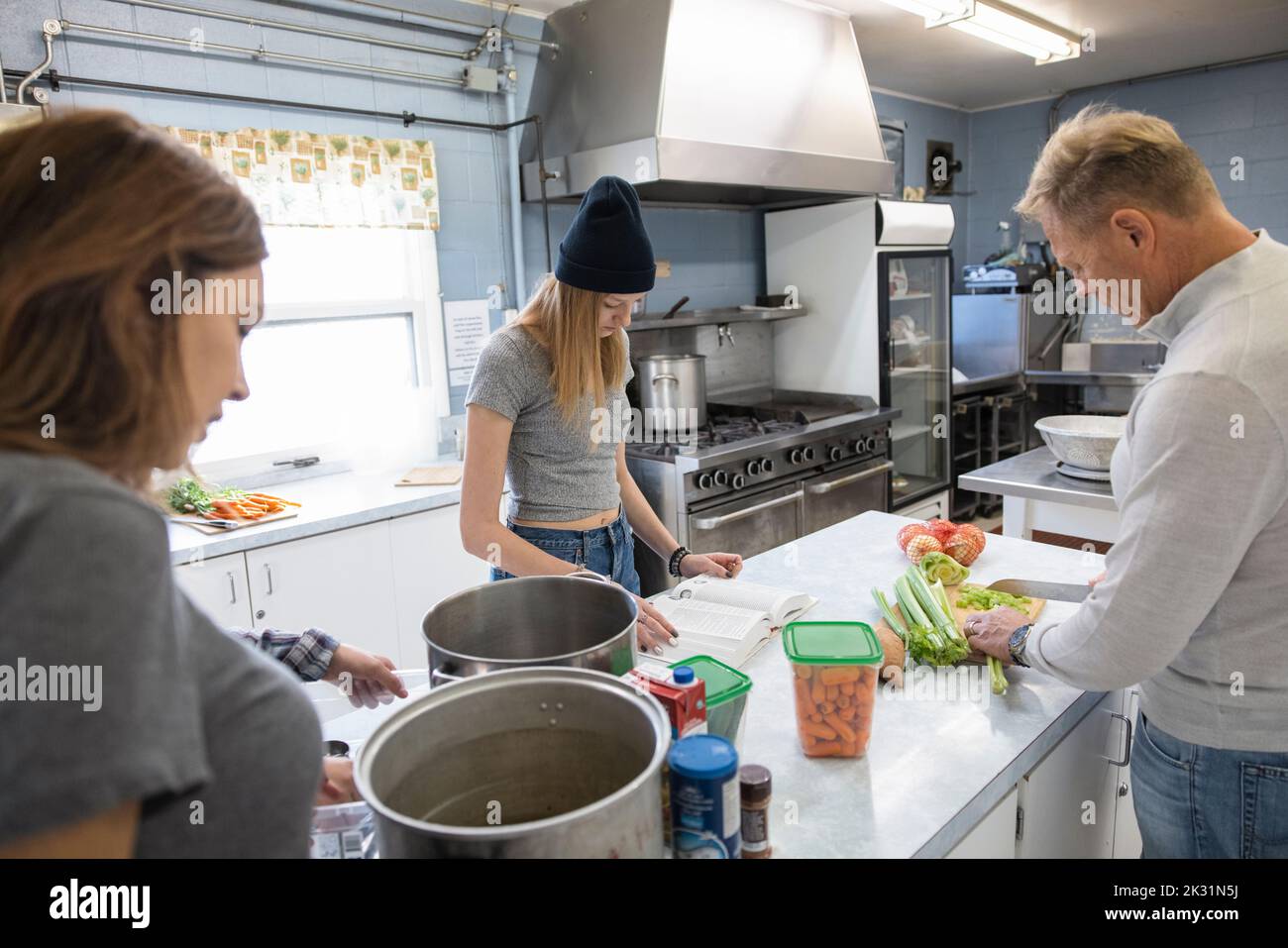 Teen cooking pot hi-res stock photography and images - Alamy