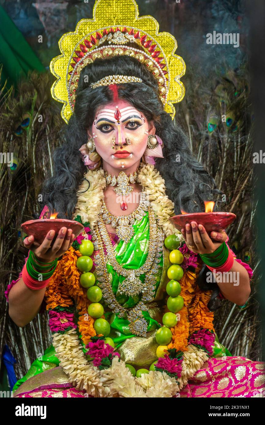 Agomoni concept photo shoot,Woman face with perfect makeup like goddess ...