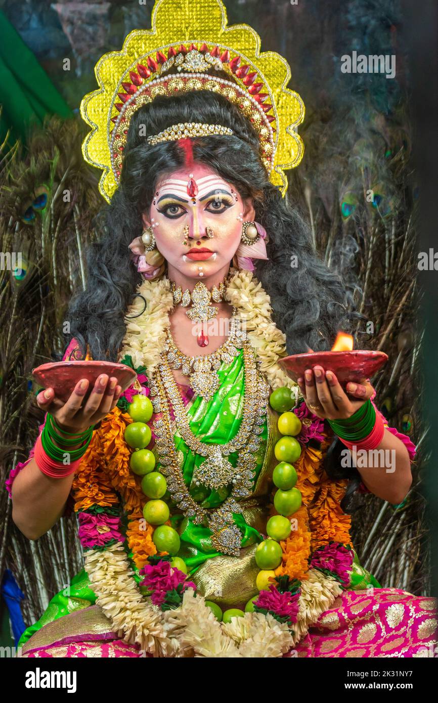 Agomoni concept photo shoot,Woman face with perfect makeup like goddess ...