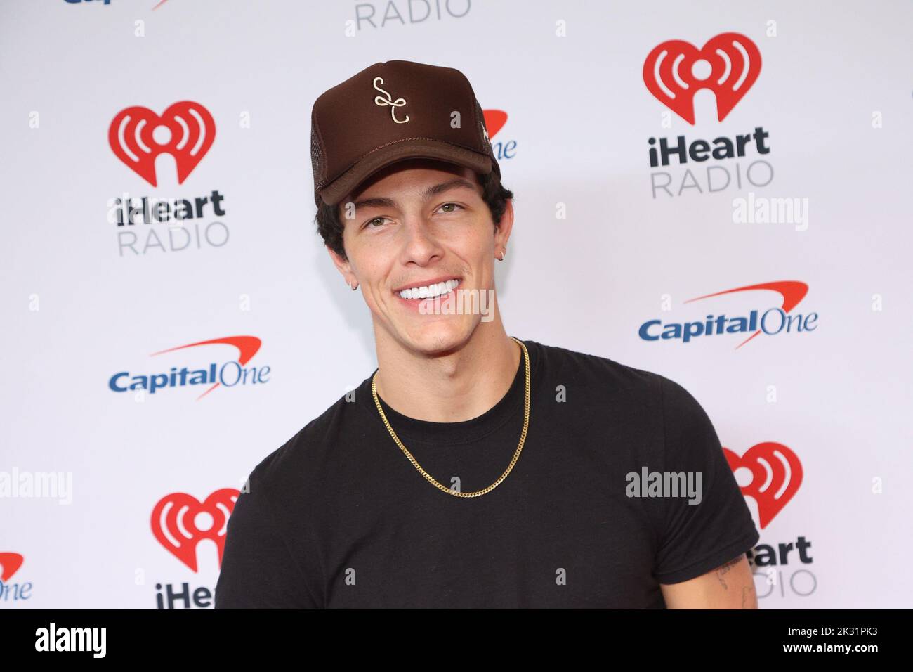 2022 iheartradio music festival fri hi-res stock photography and images ...