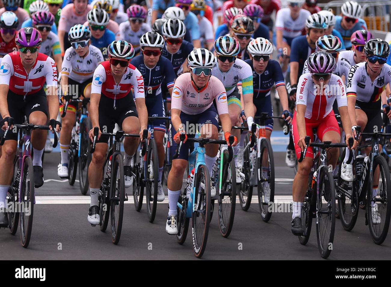 2022 uci road cycling world championships hi-res stock photography and ...