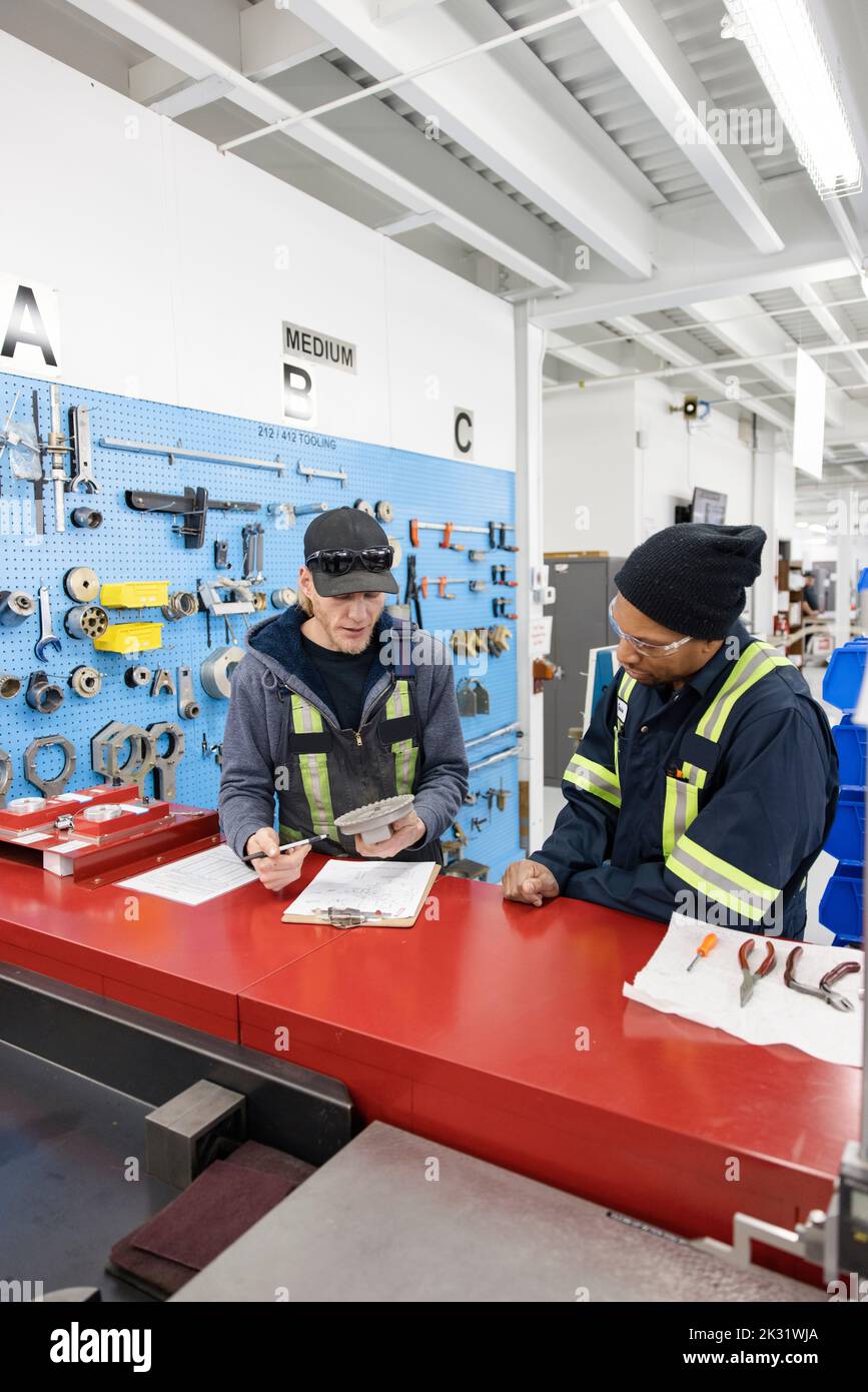 Checking components hi-res stock photography and images - Alamy