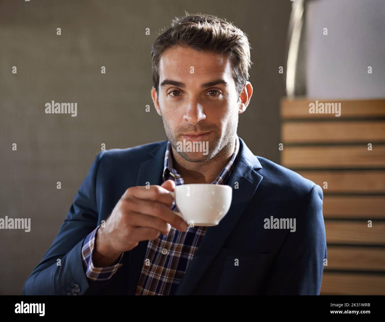 Person getting drink at bar hi-res stock photography and images - Alamy